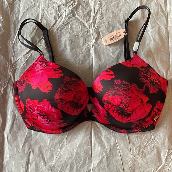 Victoria's Secret | Intimates & Sleepwear | 2 Victorias Secret Very ...